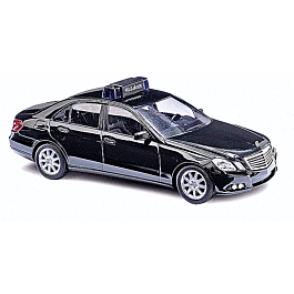 Busch - 2009 Mercedes-Benz E Class 4-Door Sedan - Assembled - Modern ...