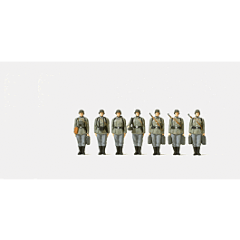 Preiser - Former German Army WWII Figures - Infantry Riflemen w/Mortar Lined Up pkg(7) w ...