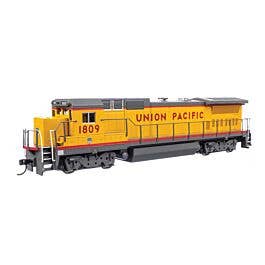 Walthers - GE Dash 8-40B - Standard DC - Union Pacific(R) #1809 (yellow ...