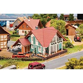 Faller - House with Carport - Kit - 6-7/8 x 6-1/2 x 3-3/4" 17.5 x 16.5 ...