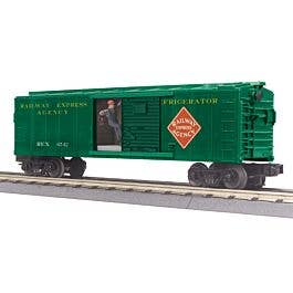 MTH - Operating Boxcar w/Signal Man- 3-Rail - Ready to Run - RailKing(R ...