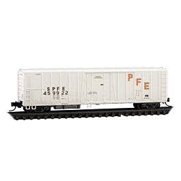 MicroTrain - PC&F Class R-70-13 Steel Mechanical Reefer No Roofwalk ...