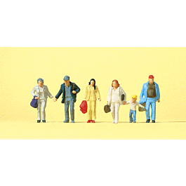 Preiser - Pedestrians - Walking Passers-By Wearing Coats pkg(6) - 590-14042