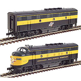 Walthers - PROTO 1000 Diesel F3 A&B Set Powered - Chicago & North Western #4056 & #4057B - 920-23790