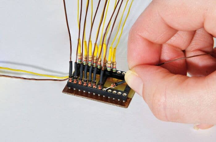 Viessmann - 12-Position Plug-In Terminal Strip - For Interior Lights ...