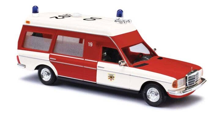 Busch - 1977 Mercedes-Benz VF 123 High-Roof Station Wagon Ambulance ...