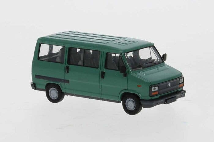 Brekina - 1982 Peugeot J5 Passenger Van - Assembled - Green - 175-34904