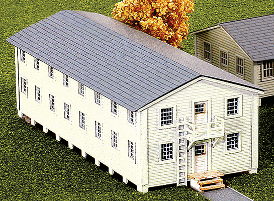MicroTrain - 2-Story Military Barracks Kit - 489-79990914