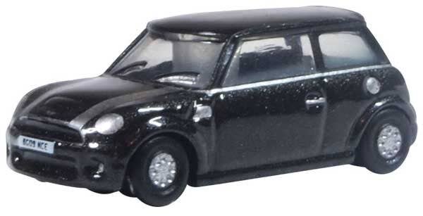 Oxford - 2000s Austin Mini - Assembled - Midnight Black - 553-NNMN003