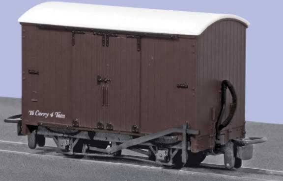 Peco - 4-Wheel Wood Boxcar - Ready to Run - Painted, Unlettered (brown ...
