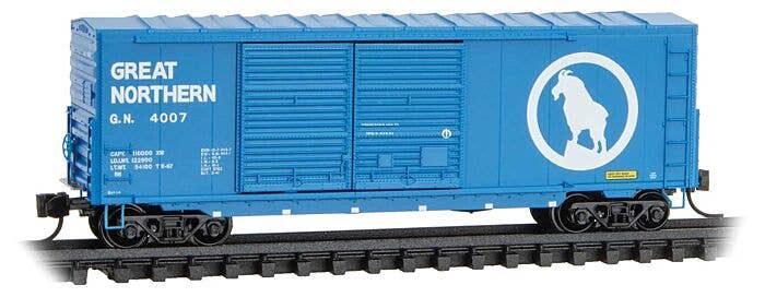 MicroTrain - 40' Double-Door Boxcar No Roofwalk & High Ladders - Ready ...
