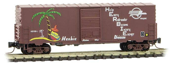 MicroTrain - 40' Single-Door Boxcar No Roofwalk - Ready to Run ...