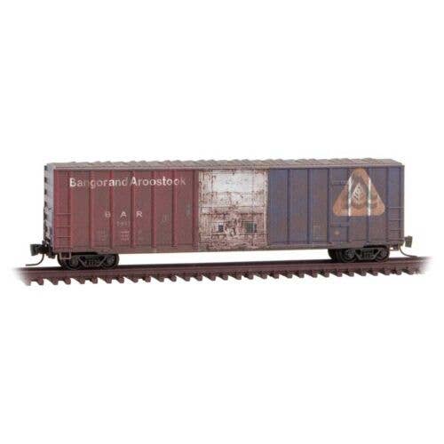 MicroTrain - 50' Rib-Side Plug-Door Boxcar No Roofwalk - Ready to Run - Bangor & Aroostook #5961 ...