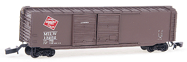 MicroTrain - 50' Standard Double-Door Boxcar w/Marklin Couplers ...