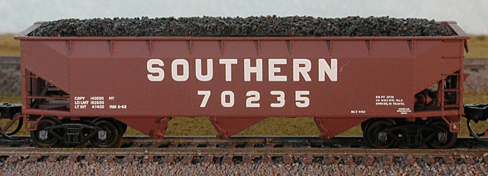 Bluford - 70-Ton Offset-Side 3-Bay Hopper w/Load Single Car - Ready to ...