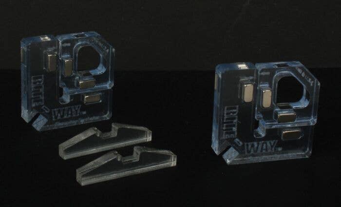 Rite-Way - 90-Degree Clamps - For N & Z Scales pkg(2) - 598-10089