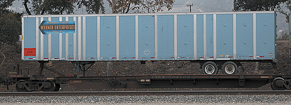 Deluxe - American Highways Series - 53' Trailer - VAS Intermodal ex ...