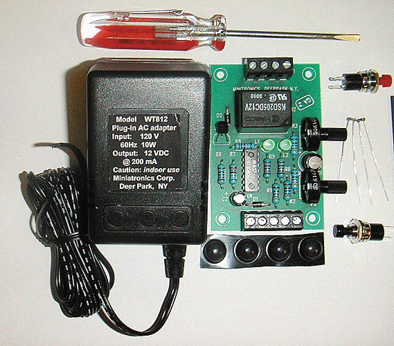Miniatron - Automatic Reversing Unit - With Optical Sensors & Push ...