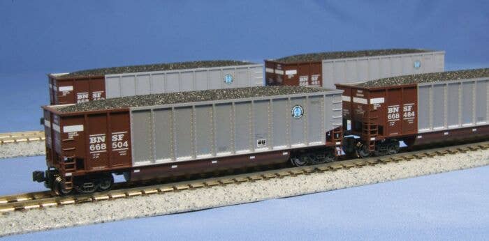 Kato - BethGon Coalporter 8-Car Set - Burlington Northern & Santa Fe ...