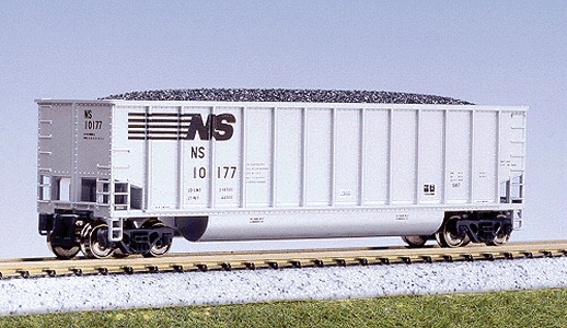 Kato - BethGon Coalporter w/Removable Coal Load - 8 Car Set - Norfolk ...