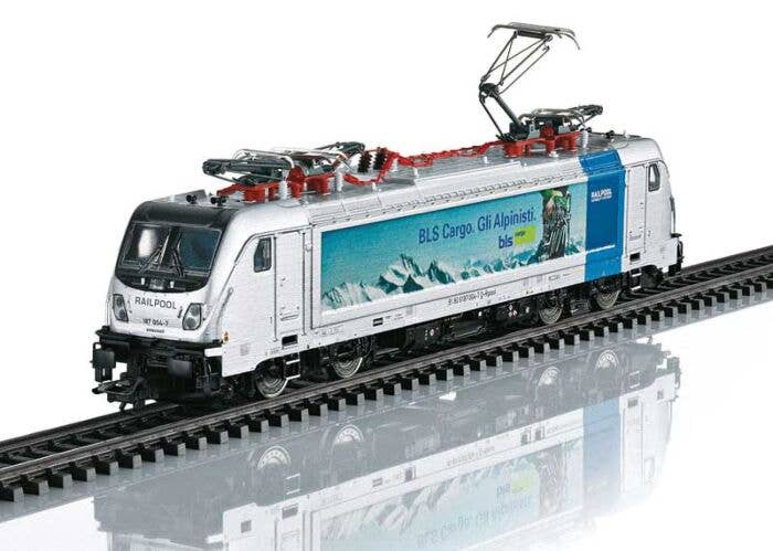 Trix - Bombardier Traxx AC 3 Class 187.1 Electric Locomotive with Sound ...