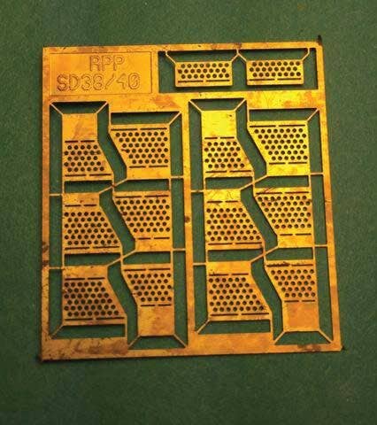 A Line - Brass Diesel Steps For Railpower Shells - SD40, SD38 - 116-29250