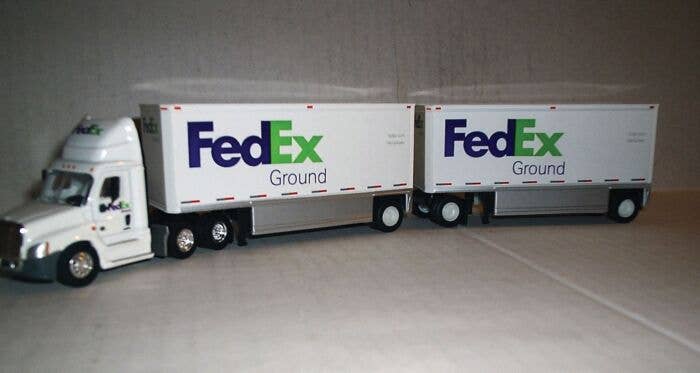 TnS - Cascadia Day-Cab Tractor w/2 Drop-Deck Trailers - Assembled ...