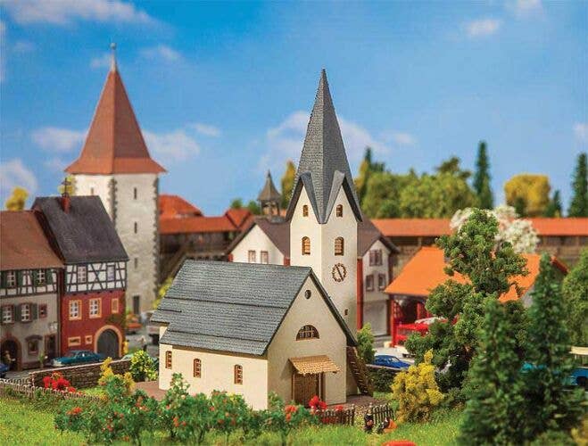 Faller - Church - Kit - 4-15/16 x 3-3/8 x 6" 12.6 x 8.6 x 15.3cm - 272 ...