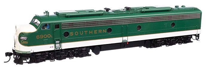 Walthers - EMD E8A - Standard DC - Southern #6900 - 920-49922