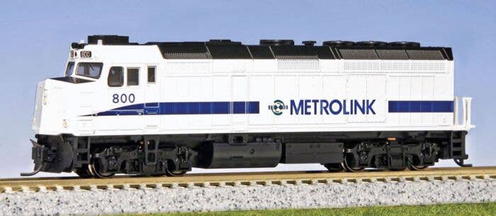 Kato - EMD F40PH Commuter Version - Standard DC - Southern California ...