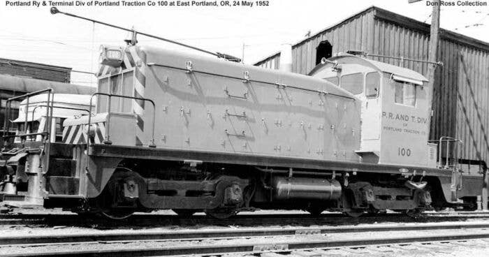 Bowser - EMD SW1 Phase III - Standard DC - Portland Traction Co. #100 ...