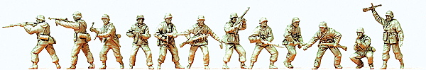 Preiser - Former German Army WWII Unpainted Figures - Attacking Infantry in Winter Uniforms ...