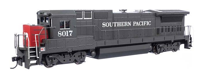 Walthers - GE Dash 8-40B - Standard DC - Southern Pacific(TM) #8017 ...