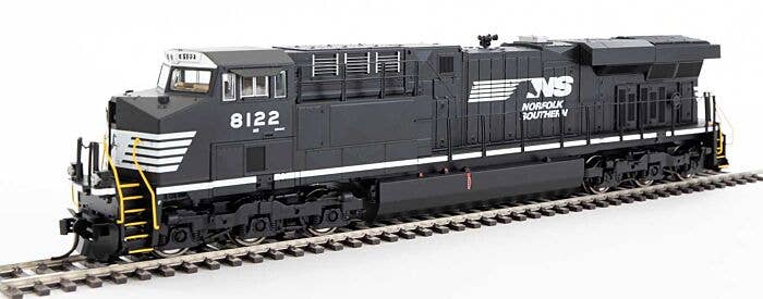 Walthers - GE ES44AC Evolution Series GEVO - ESU Sound & DCC - Norfolk Southern #8122 - 910-20209