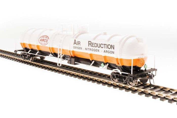 BLI - High-Capacity Cryogenic Tank Car - Ready to Run - AirCo (orange ...