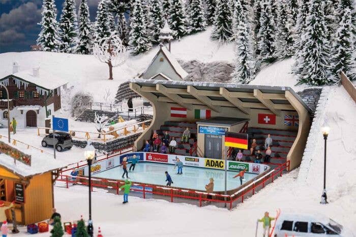 Faller - Ice Rink with Grandstand & Motorized Figures - Kit - 8-13/16 x ...