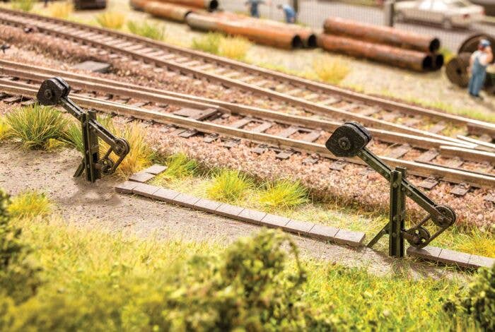 Noch - Interlocking Cable/Throw Rod Covers w/Deck Plates - Kit - 528-14313