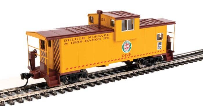 Walthers - International Extended Wide-Vision Caboose - Ready to Run ...