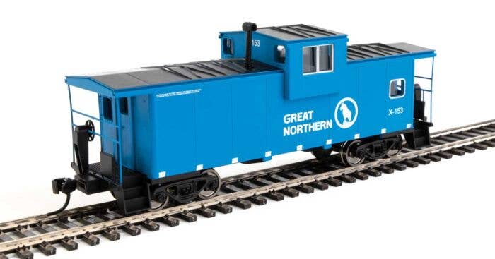 Walthers - International Extended Wide-Vision Caboose - Ready to Run ...