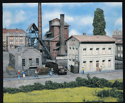 Faller - Iron Fence w/Gate - 272-180530