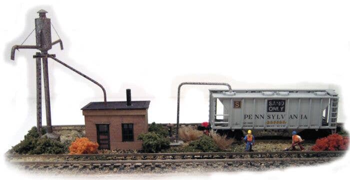 N Scl Arch - Locomotive Sanding Facility with Sand Hopper Car ...