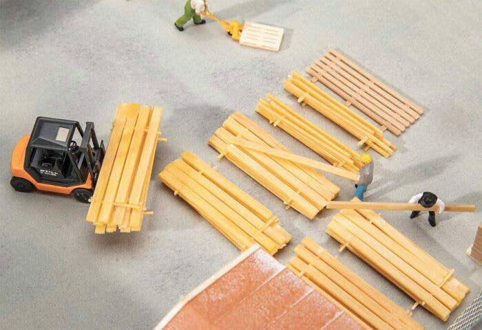 Faller - Lumber Stacks - Kit - 272-180870