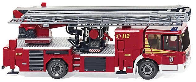 Wiking - Mercedes-Benz Econic Metz B32 Ladder Truck - Assembled ...