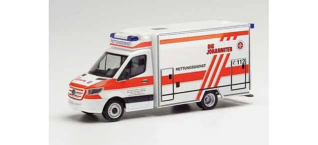Herpa - Mercedes-Benz Sprinter Box-Body Ambulance - Assembled ...