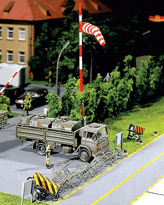 Faller - Military - Barbed Wire Anti-Personnel Obstacles (Chevaux-de ...