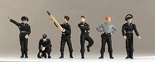 Preiser - Military - Former German Army WWII - Painted Figure Sets - Panzer (Tank) Crew ...