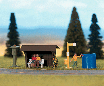 Noch - Miniature Scenes - Bus Stop: 3 Figures, Shelter & Accessories ...