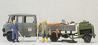 Preiser - MMC L300 w/fig & access - 590-33209