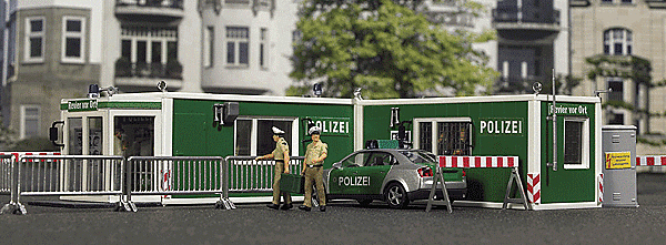 Busch - Mobile Police Station in Converted Containers - Kit - With ...