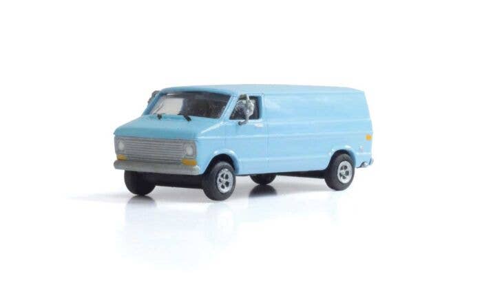 Woodland - Modern Era Vehicles - Passenger Van (Light Blue) - 785-5362